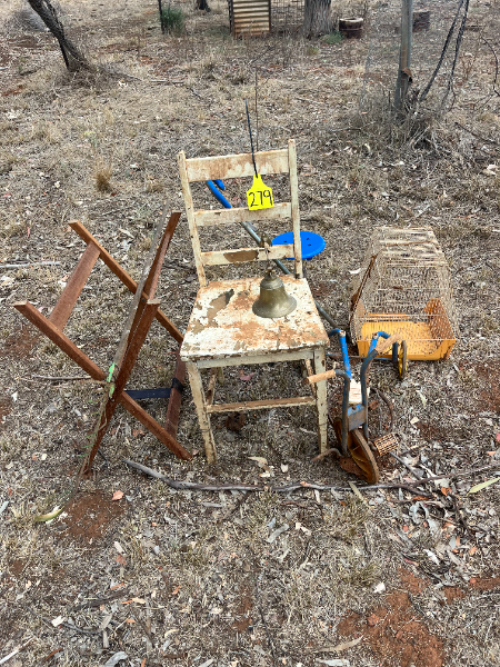 Lot 279 - Assorted Items | AuctionsPlus