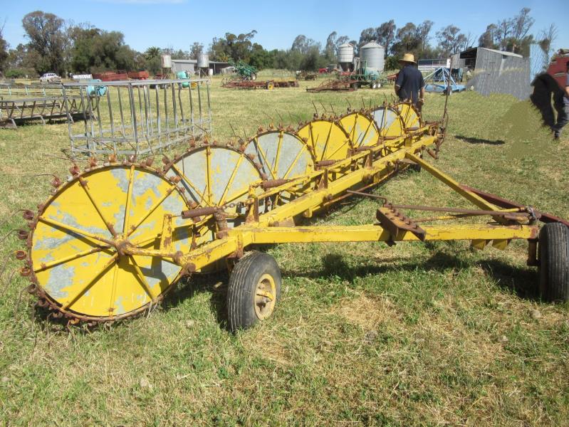 Lot 70 - Hay Rake | AuctionsPlus