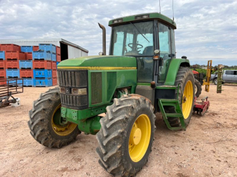 Lot 64 - John Deere 7800 Tractor | AuctionsPlus
