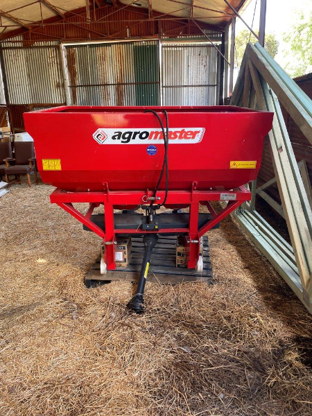 Lot 7 - 3PL AGROMASTER SUPER SPREADER | AuctionsPlus
