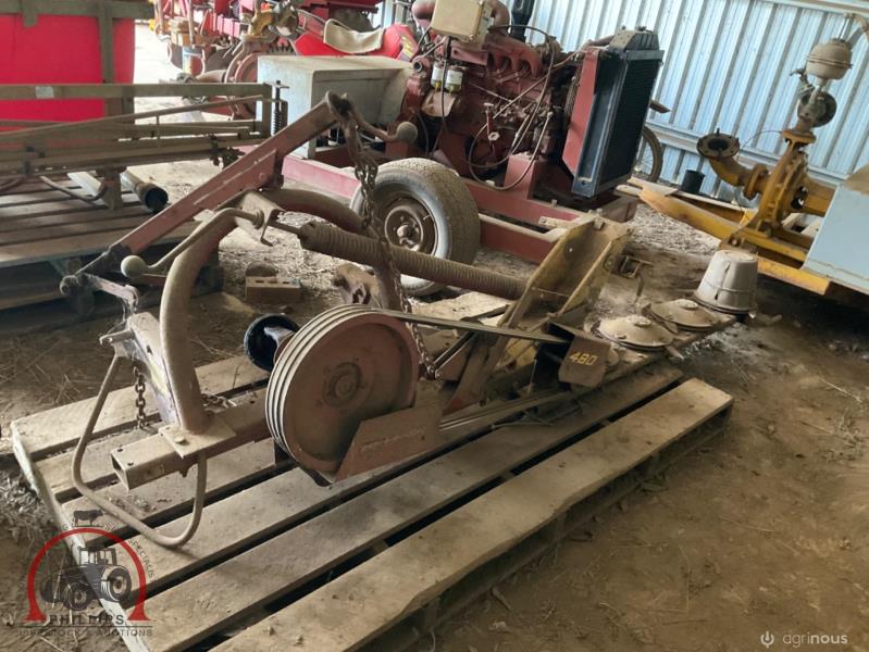 Lot 139 - New Holland 4 disc hay mower | AuctionsPlus