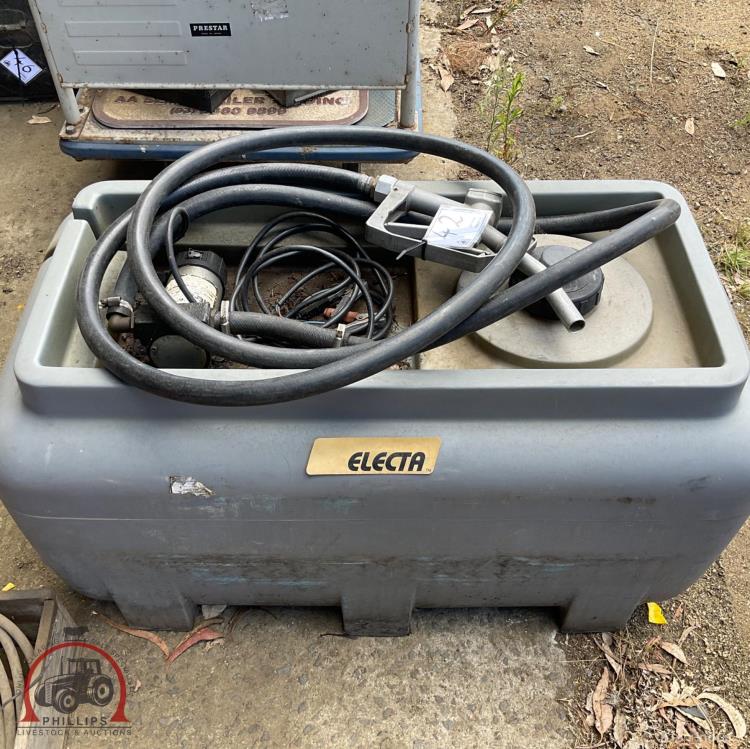 Lot 42 - Selecta fuel pod 200l | AuctionsPlus