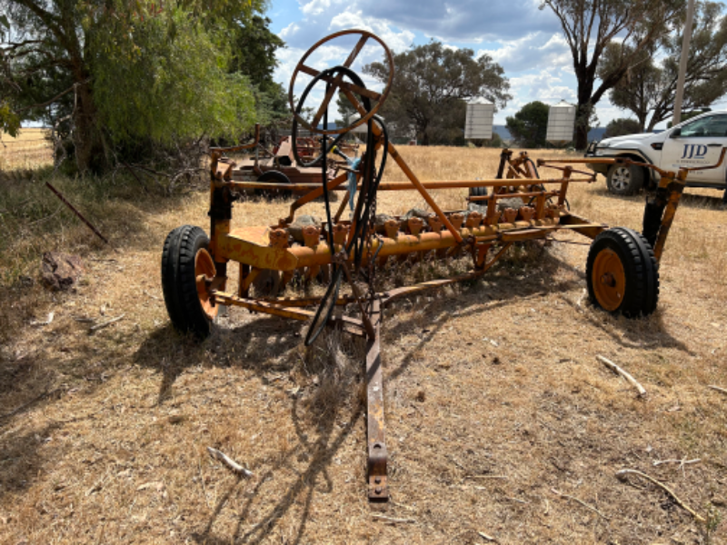 Lot 170 - Chamberlain Plough | AuctionsPlus
