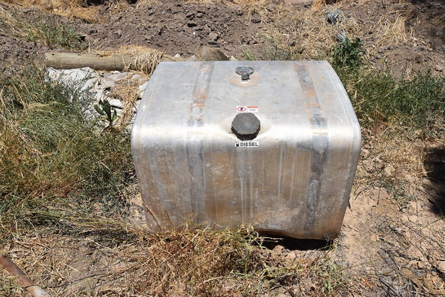 Lot 90 - 200Lt Diesel Fuel Tank | AuctionsPlus