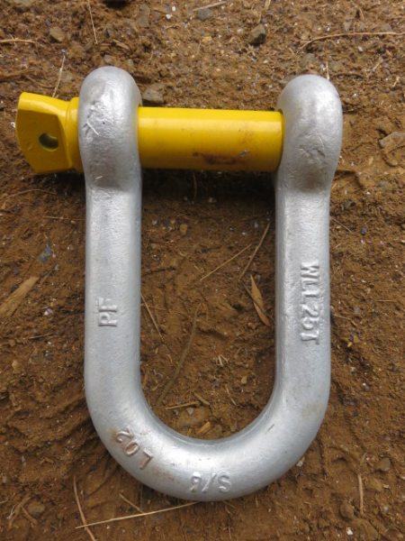 Lot 233 - D Shackles - 44 mm x 25 tonne x 5 of - NEW | AuctionsPlus
