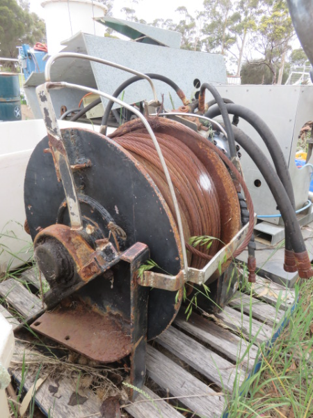 Lot 53 - Hydraulic Scallop Winch | AuctionsPlus