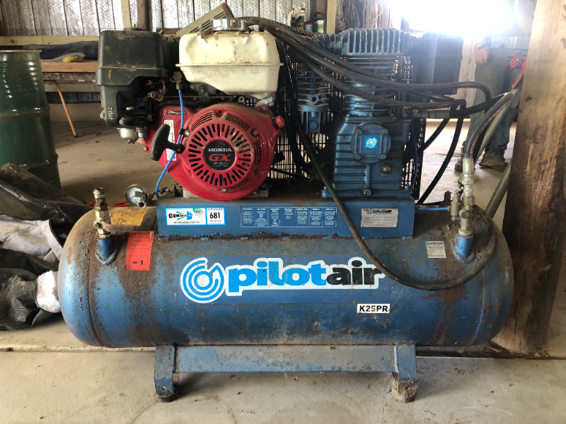 Lot 31 - Pilot Air K25PR Air Compressor | AuctionsPlus