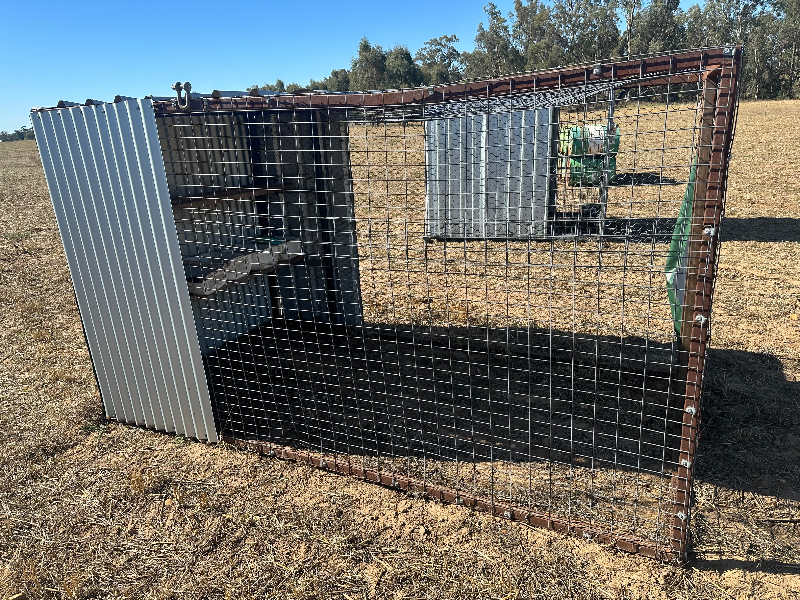 Lot 130 - Chook Cage | AuctionsPlus