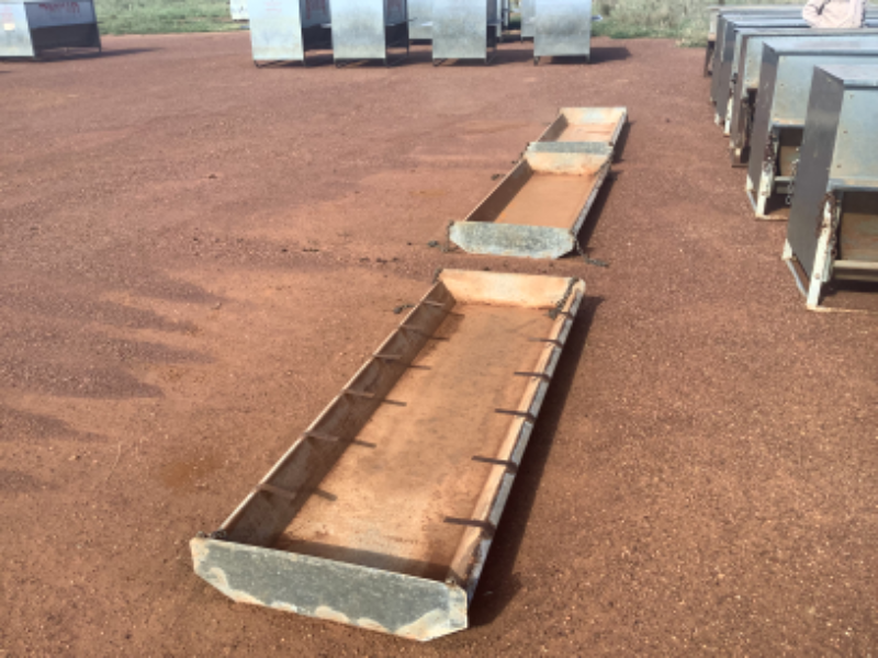 Lot 240 - 3 x sheep feeder troughs | AuctionsPlus