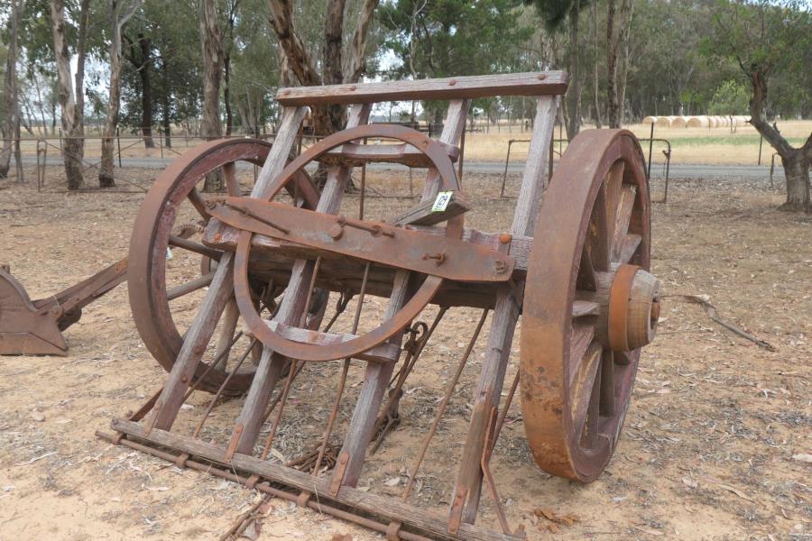 Lot 129 - Vintage Turntable Dolly | AuctionsPlus