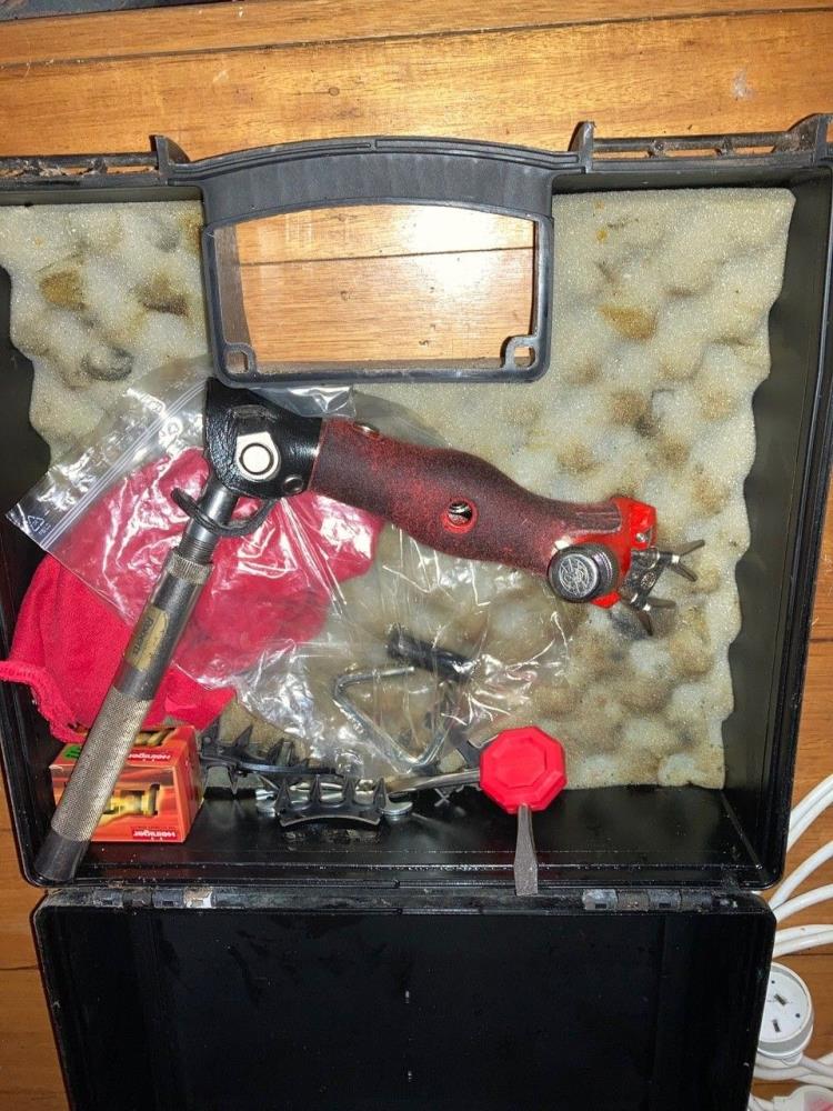 Lot 103 - Sunbeam Handpiece | AuctionsPlus