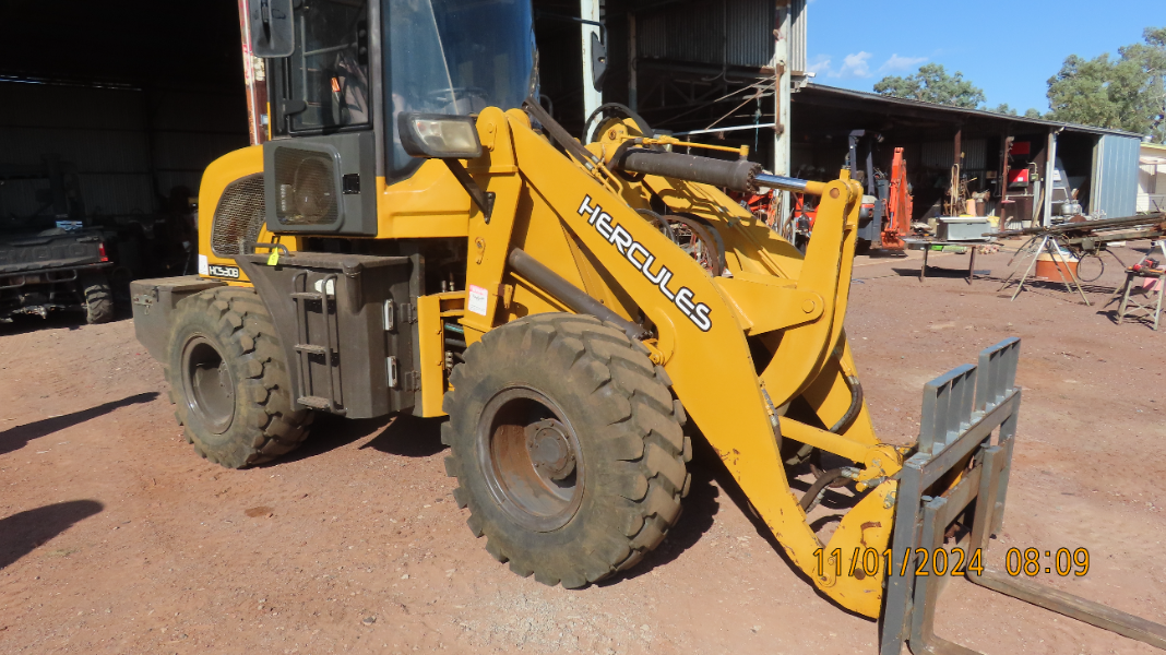 Lot 9 - Hercules Loader HC530B | AuctionsPlus
