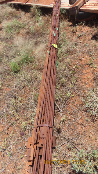 Lot 119 - Cross Stay Rods | AuctionsPlus