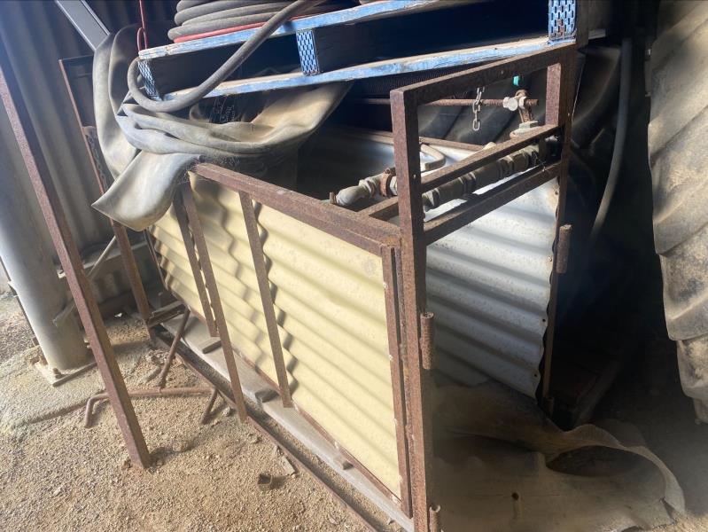 Lot 5 - Sheep Jetting Unit | AuctionsPlus