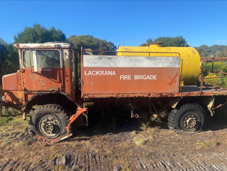 Lot 11 - International Butterbox Fire Truck Parts | AuctionsPlus
