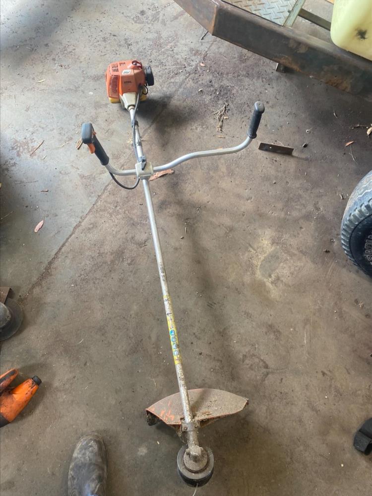 Lot 39 - Stihl FS85 Brush Cutter | AuctionsPlus