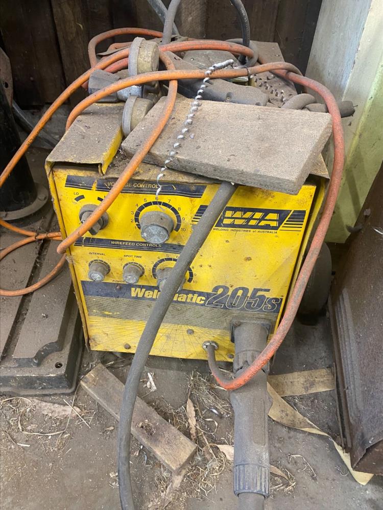 Lot 46 - MIG Welder | AuctionsPlus