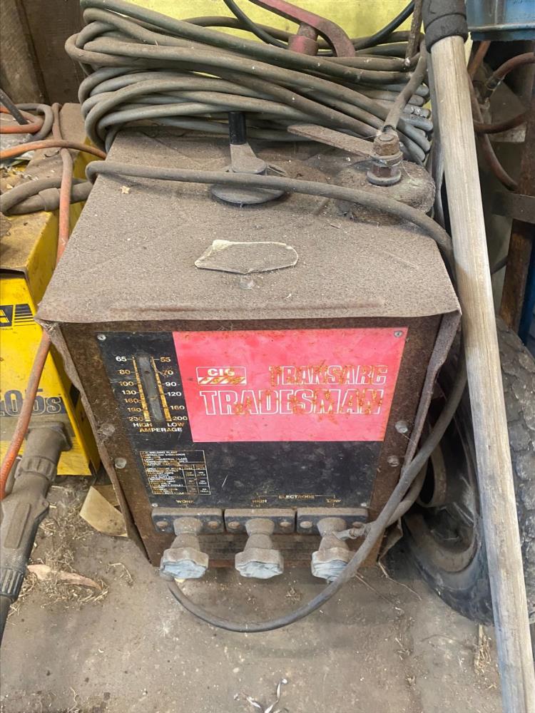 Lot 47 - TRANSARC Stick Welder | AuctionsPlus