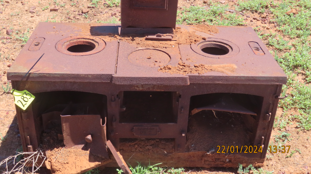 Lot 283 - Samson No.7 Stove | AuctionsPlus