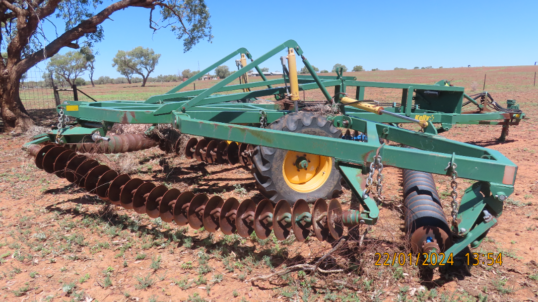 Lot 291 - Kelly Chain | AuctionsPlus
