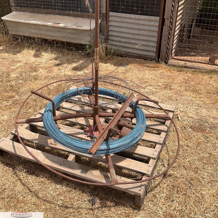 Lot 24 - Wire & Old Wire Spinner On Pallet | AuctionsPlus