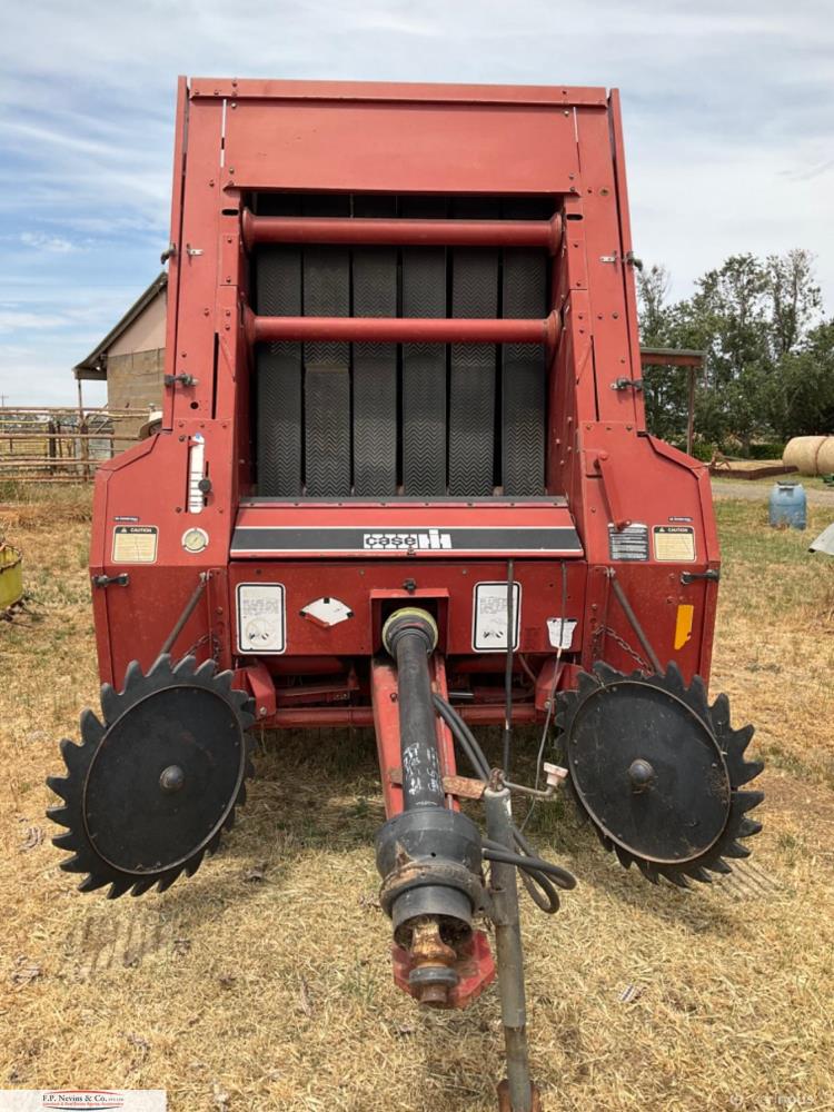 Lot 30 - Case International 8455 Round Baler | AuctionsPlus