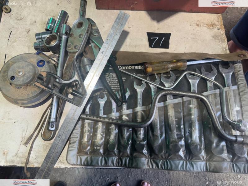 Lot 71 - Assorted Tools | AuctionsPlus