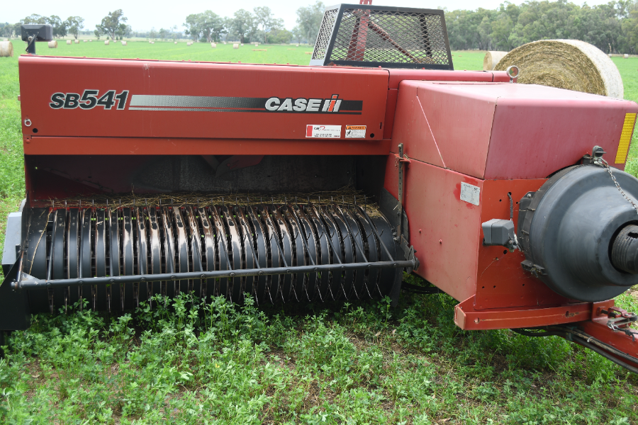 Lot 99 - CASE SB541 SMALL SQUARE BALER. 2012 MODEL | AuctionsPlus