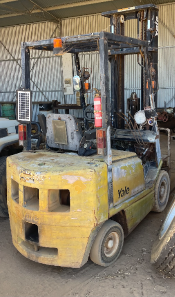 Lot 115 - Forklift | AuctionsPlus