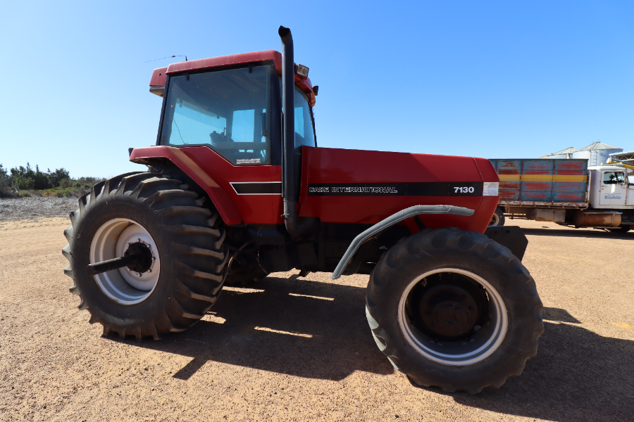 Lot 122 - Tractor | AuctionsPlus