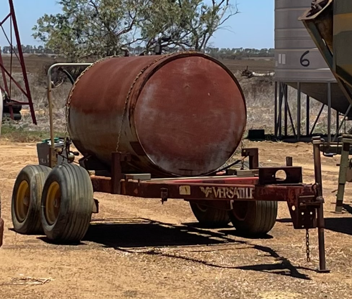 Lot 109 - Fuel Trailer | AuctionsPlus