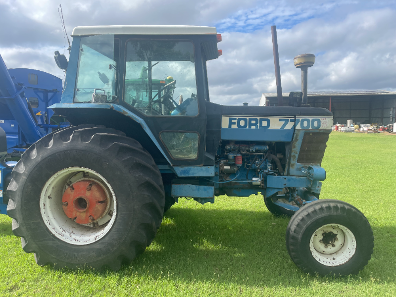 Lot 11 - Ford 7700 Tractor, 3PL, Cab, Serial No C541990 (Vendor Richard ...