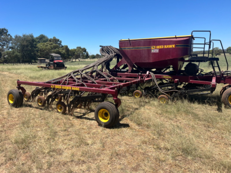 Lot 15 - 8M Vaderstad Seed Hawk Seeder | AuctionsPlus