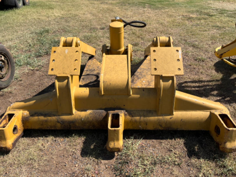 Lot 49 - RIPPER BOX FROM D6 DOZER | AuctionsPlus