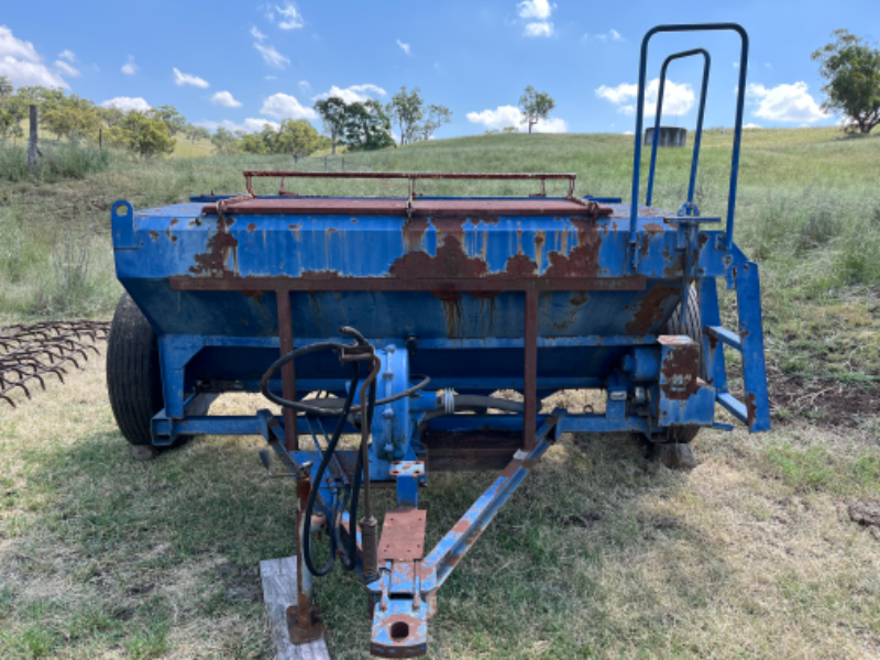 Lot 62 - NAPIER BLUE LINE 601 AIR CART | AuctionsPlus
