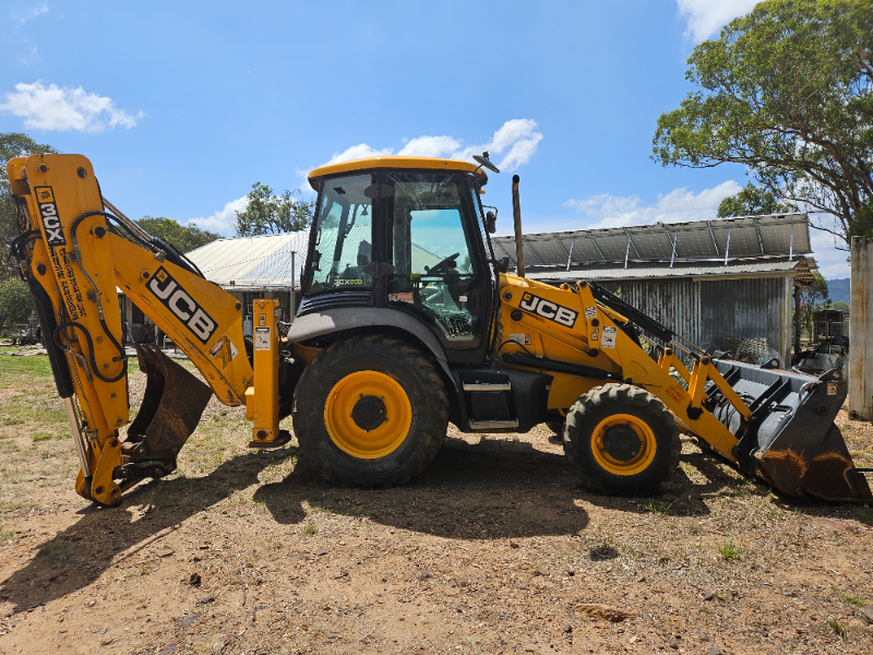 Lot 2 - JCB 3CX ECO BACKHOE | AuctionsPlus