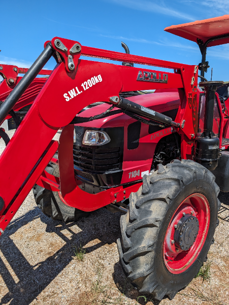 Lot 9 - APOLLO 1104 TRACTOR | AuctionsPlus