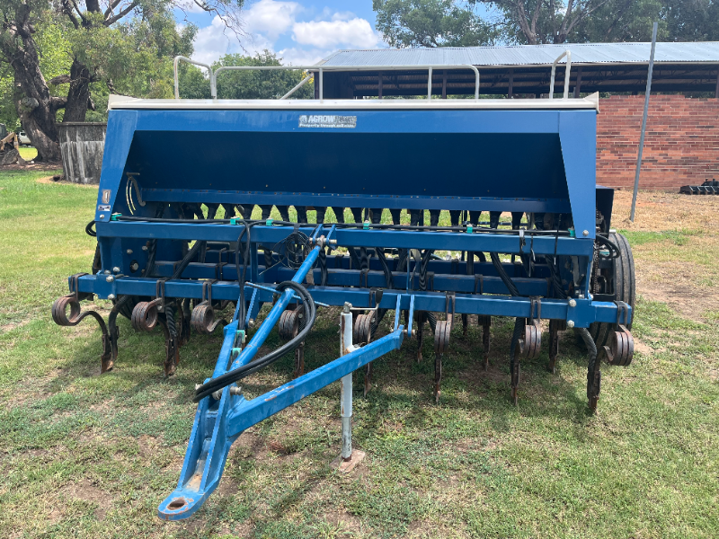 Lot 15 - AGROW DRILL | AuctionsPlus