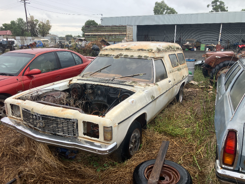 Lot 24 - 1977 HX PANEL VAN | AuctionsPlus