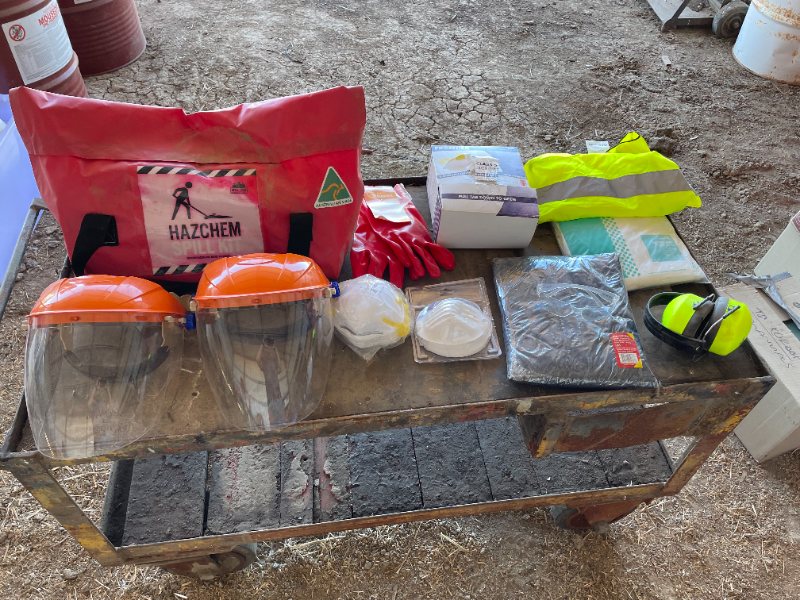 Lot 57 - Assorted PPE Gear | AuctionsPlus