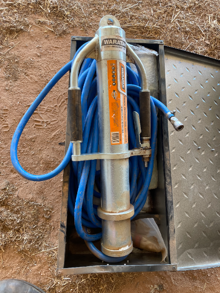 Lot 3 - Waratah Thumpa Pneumatic Post Driver and Strainer Driver; new ...