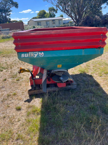 Lot 38 - Sulky DPX Prima Spreader | AuctionsPlus