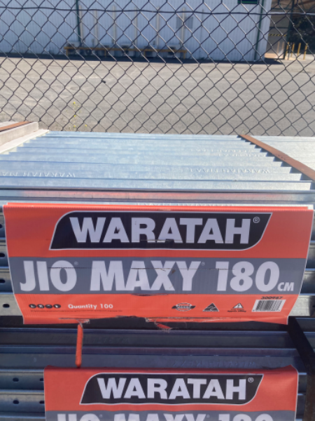 Lot 21 - JIO 180cm Maxy Fence Posts X 100 | AuctionsPlus