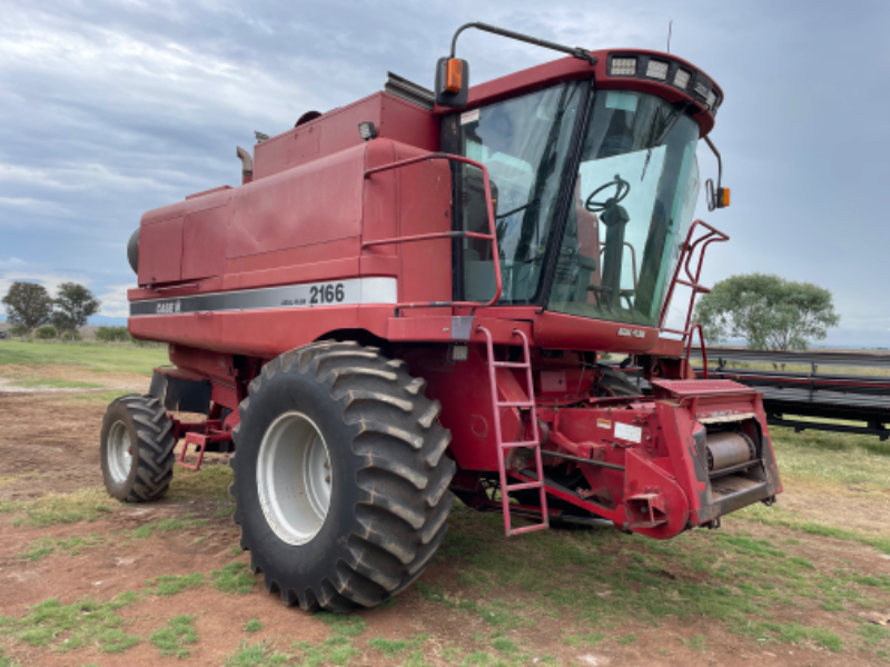 Lot 3 - CASE HEADER | AuctionsPlus