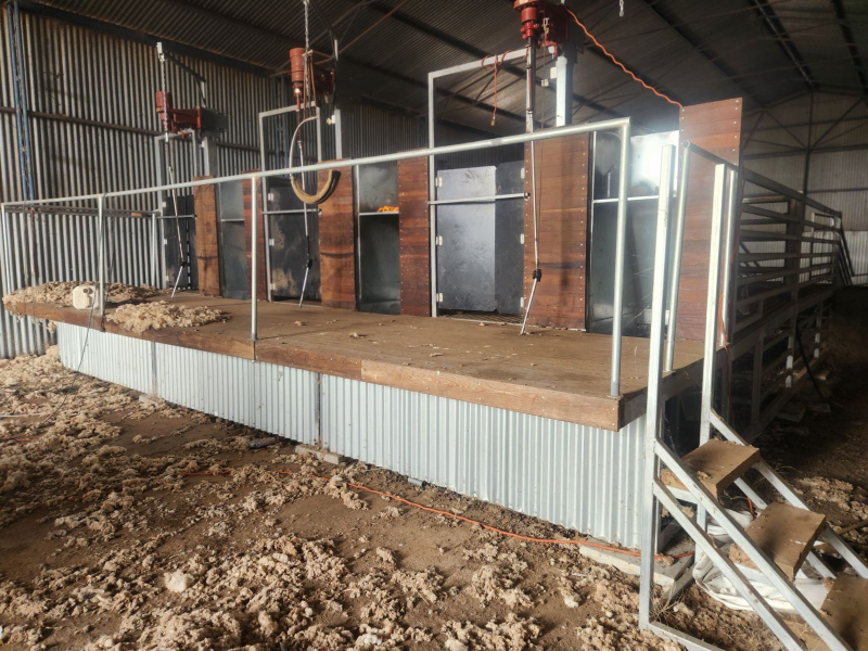 Lot 46 - Commander Shearing Modules | AuctionsPlus