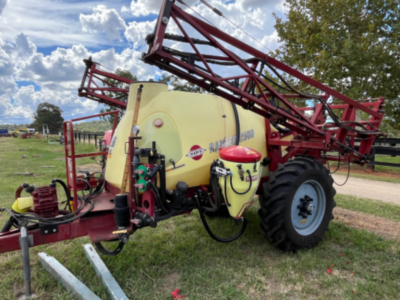 Lot 6 - HARDI RANGER 2500 SPRAYER | AuctionsPlus
