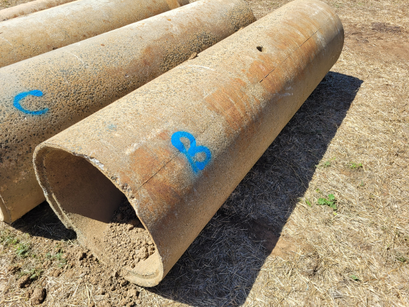 Lot 81 - 2ft x 8ft Concrete Pipe 'B' | AuctionsPlus