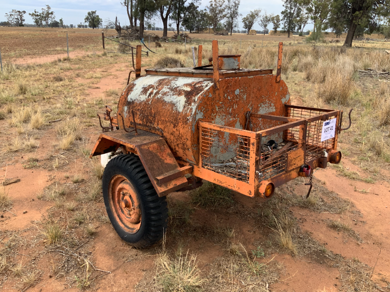 LOT 41 - Fire Cart. | AuctionsPlus