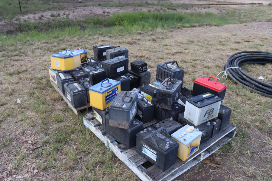 Lot 95 - 2 x pallets of batteries | AuctionsPlus
