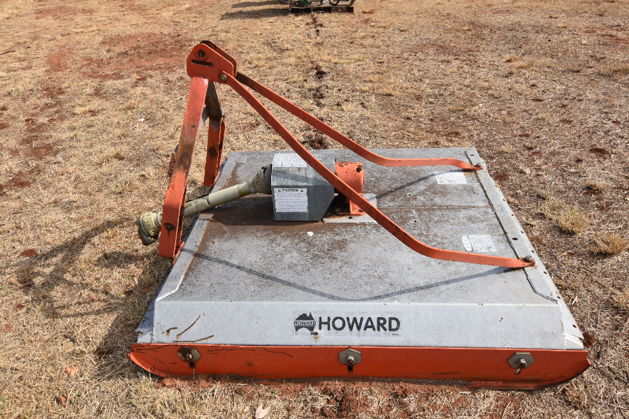 Lot 31 - 5’ Howard Nugget slasher | AuctionsPlus